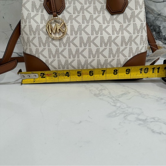 MICHAEL Michael Kors | Bags | Michael Michael Kors Mercer Gallery ...